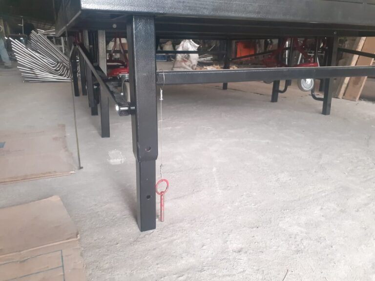 Mobile Stage Untuk Hotel (Panggung Portable) - CMC Solution